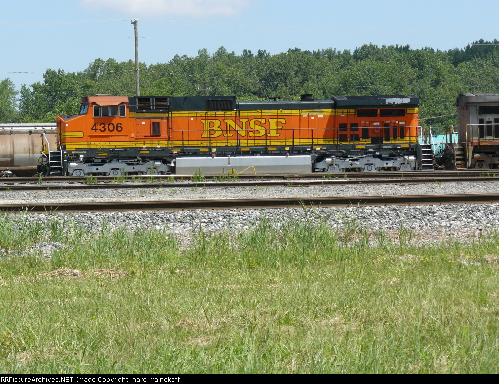 BNSF 4306